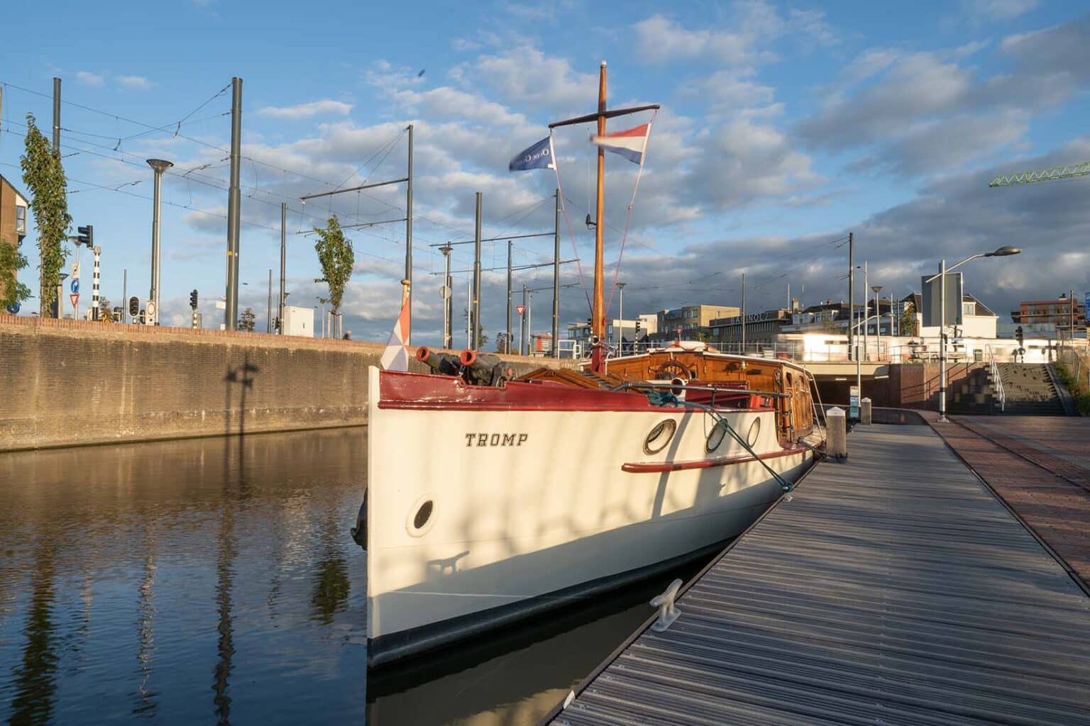 Delf steiger Station Delft - Haasnoot Bruggen